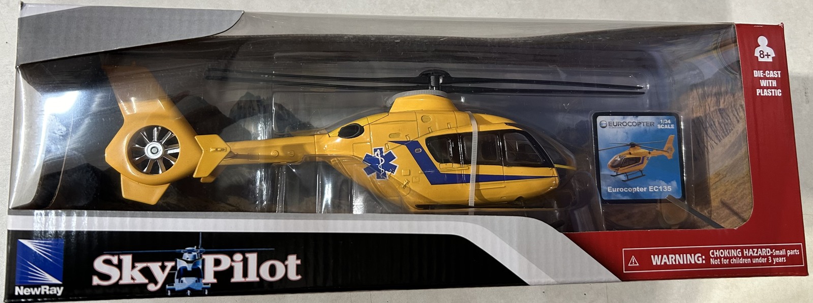 New Ray Sky Pilot Civilian Dicast Helicopter - Assorted [Colour: Yellow]